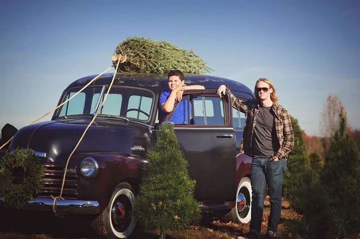 Why 2020 is the Year to Rock Around a REAL Christmas Tree! | SPIRIT 105.3