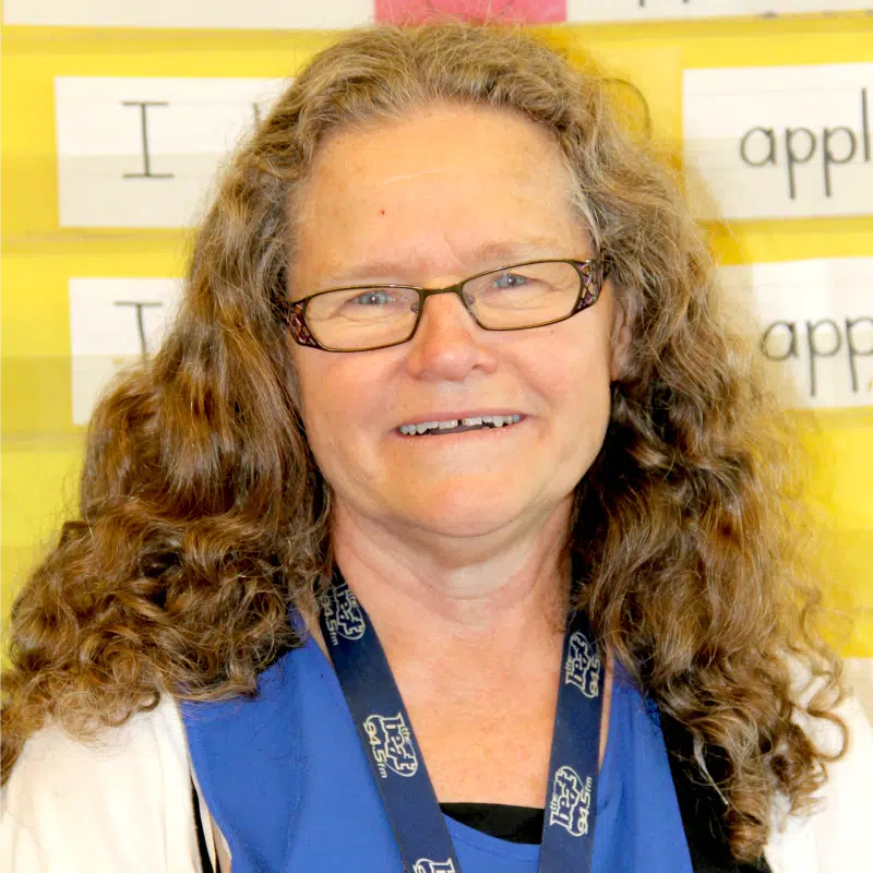 Gold Star Teacher – Nancy Bosma | PRAISE 106.5