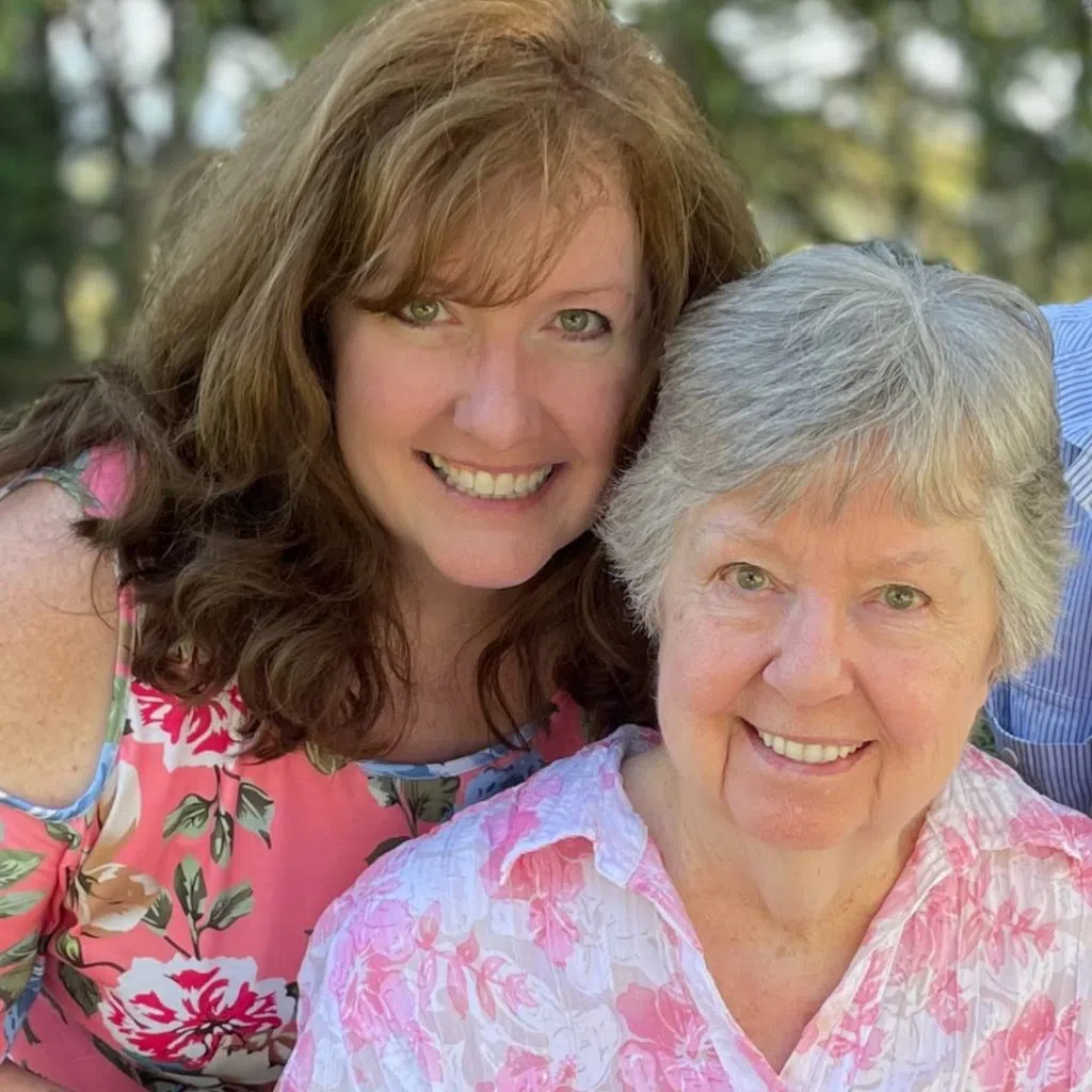 Lynette on Remembering Her Mom This Memorial Day | PRAISE 106.5