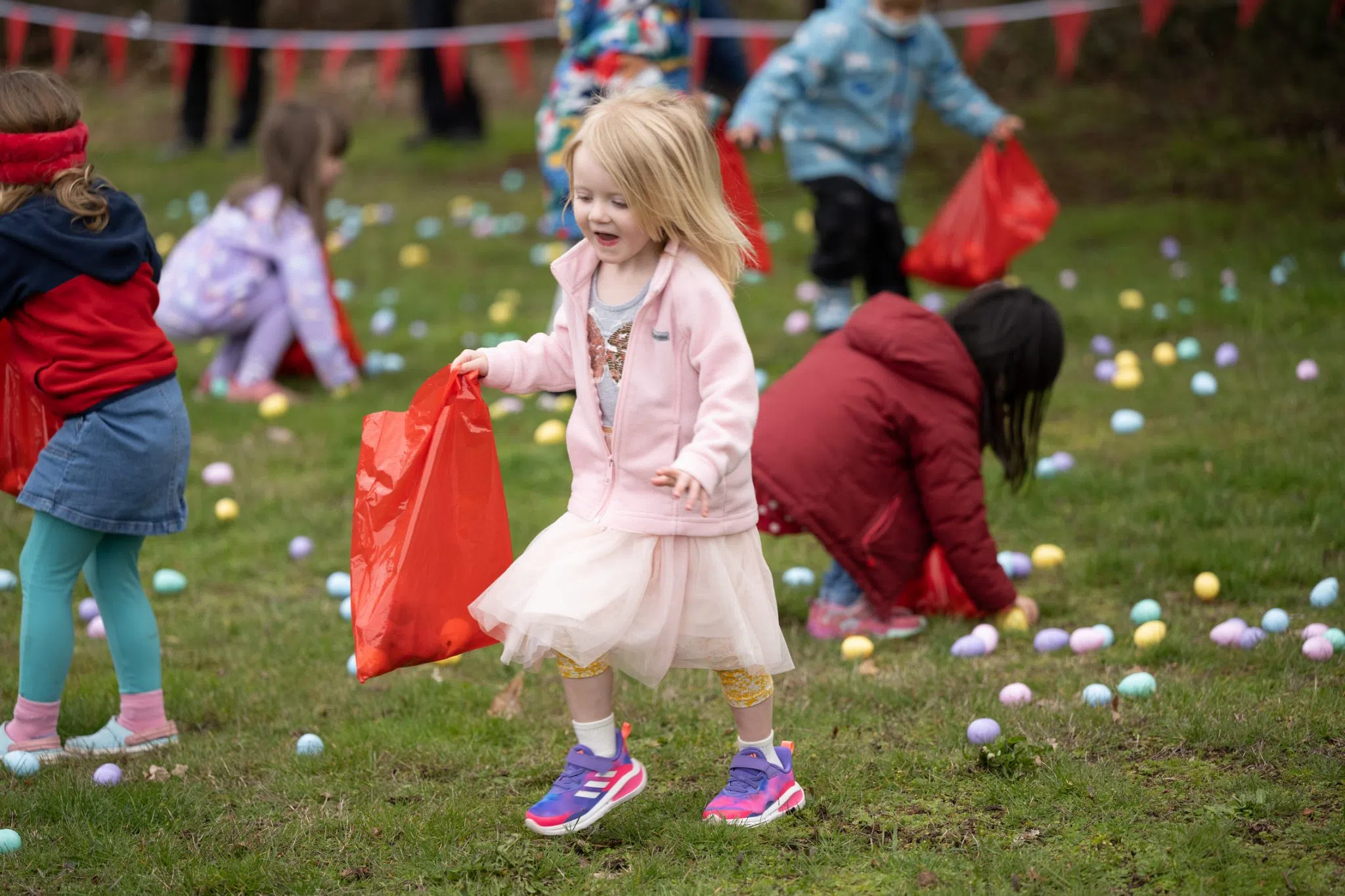 Easter Weekend Services & Activities For The Whole Family | AllMomDoes
