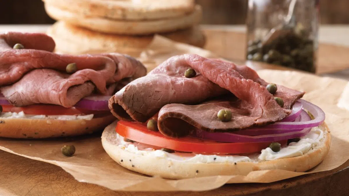 Lunchbox Powerhouse: Beef and Cream Cheese Bagelwich for Growing Kids | AllMomDoes