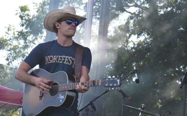 Randall King Makes His Opry Debut; Honors Late Sister | KOKE FM