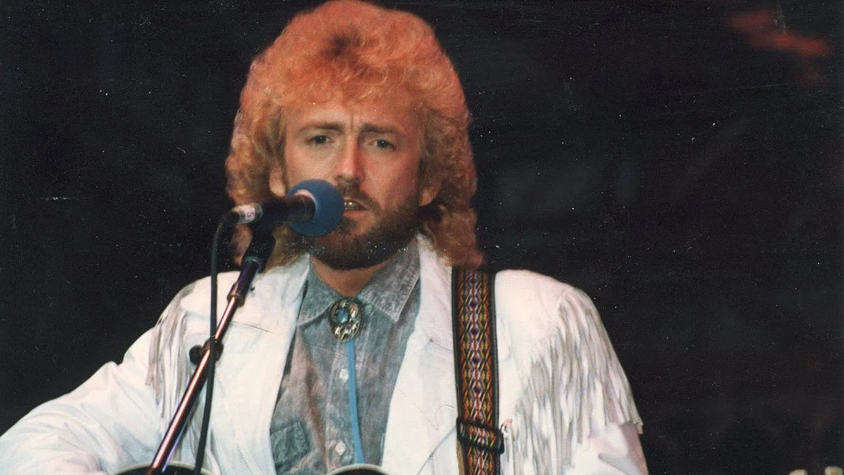 Remembering Keith Whitley | KOKE FM