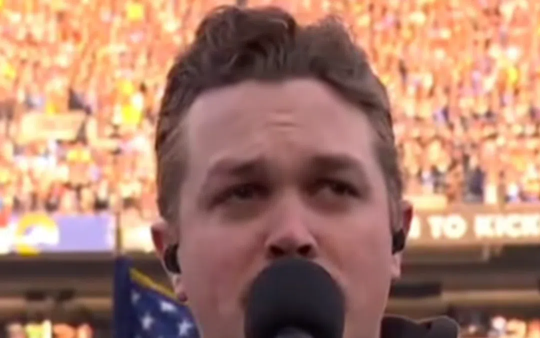 WATCH: Zach Top Performs National Anthem Ahead of NFC Championship Game ...