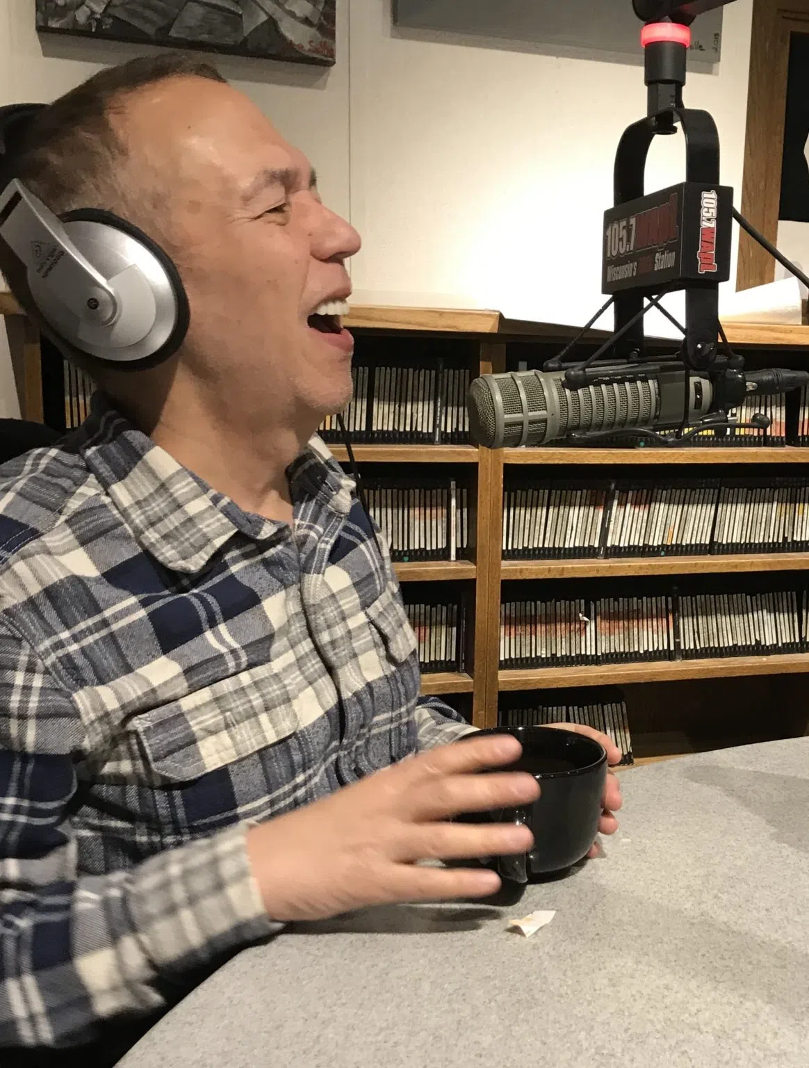 Comic Gilbert Gottfried Dead at 67 | 105.7 WAPL | The Rockin' Apple