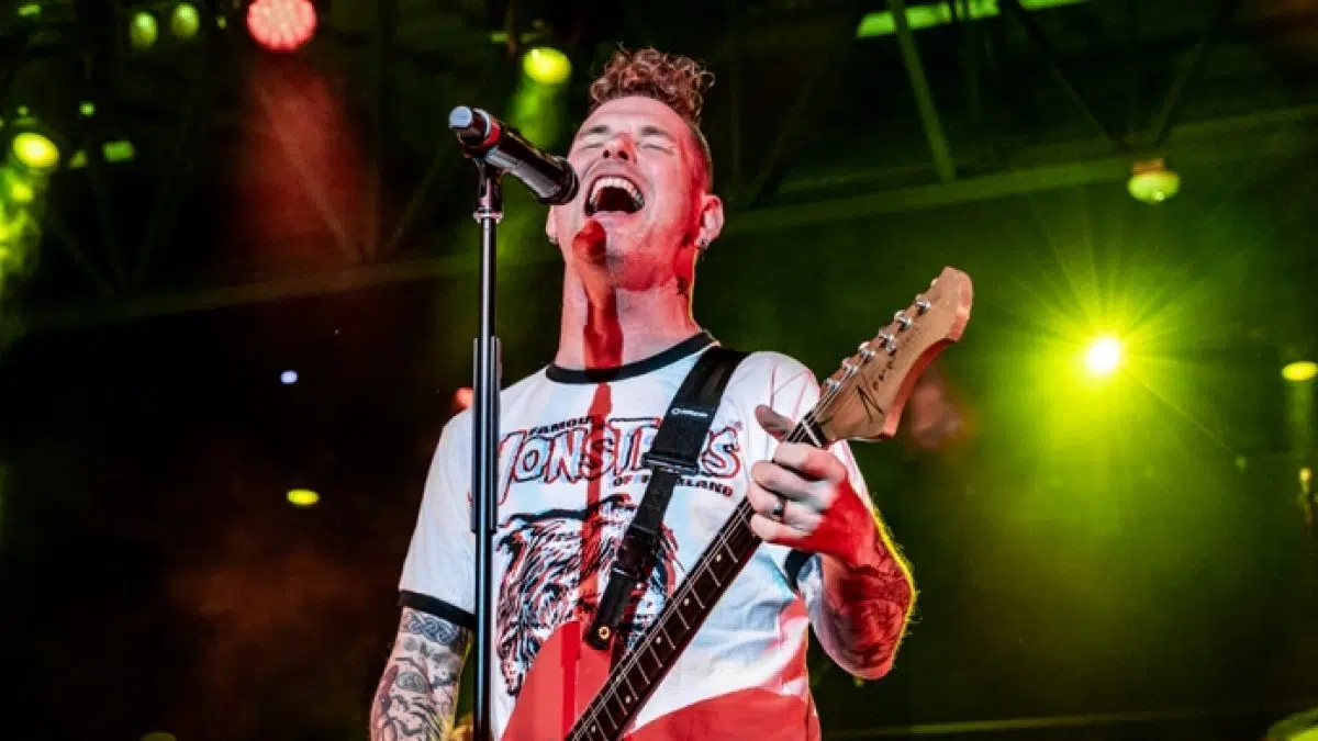 Corey Taylor Drops New Song ‘Talk Sick’ From Upcoming ‘CMF2’ Record ...