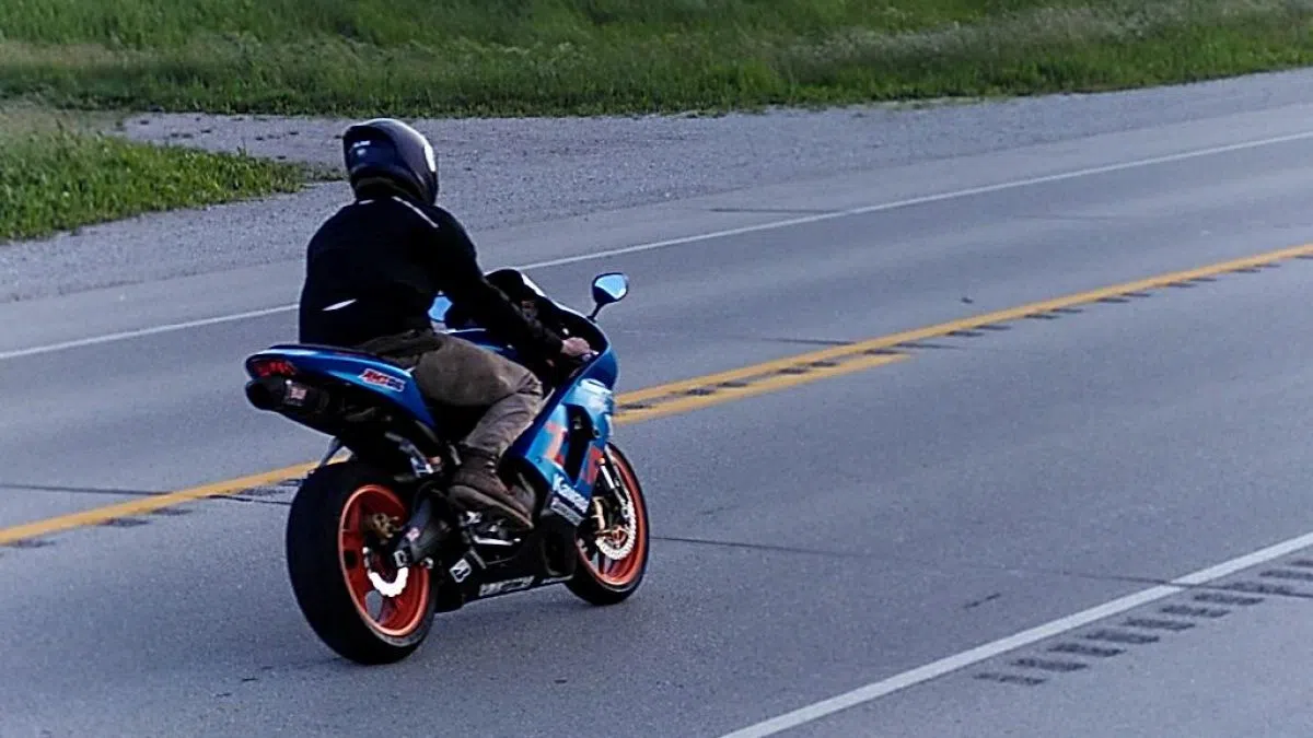 Motorcyclist wanted for reckless driving in Fond du Lac County turns ...
