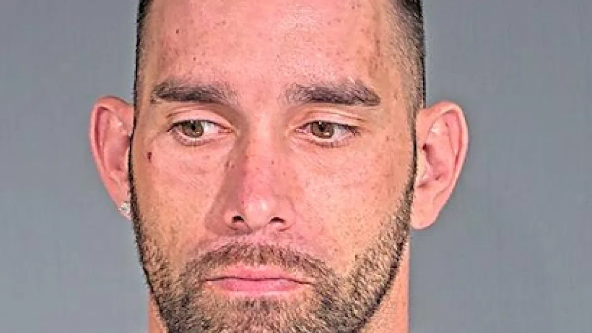 Dodge County Jail escapee turns self in | The #1 Hit Music Station | 95 ...