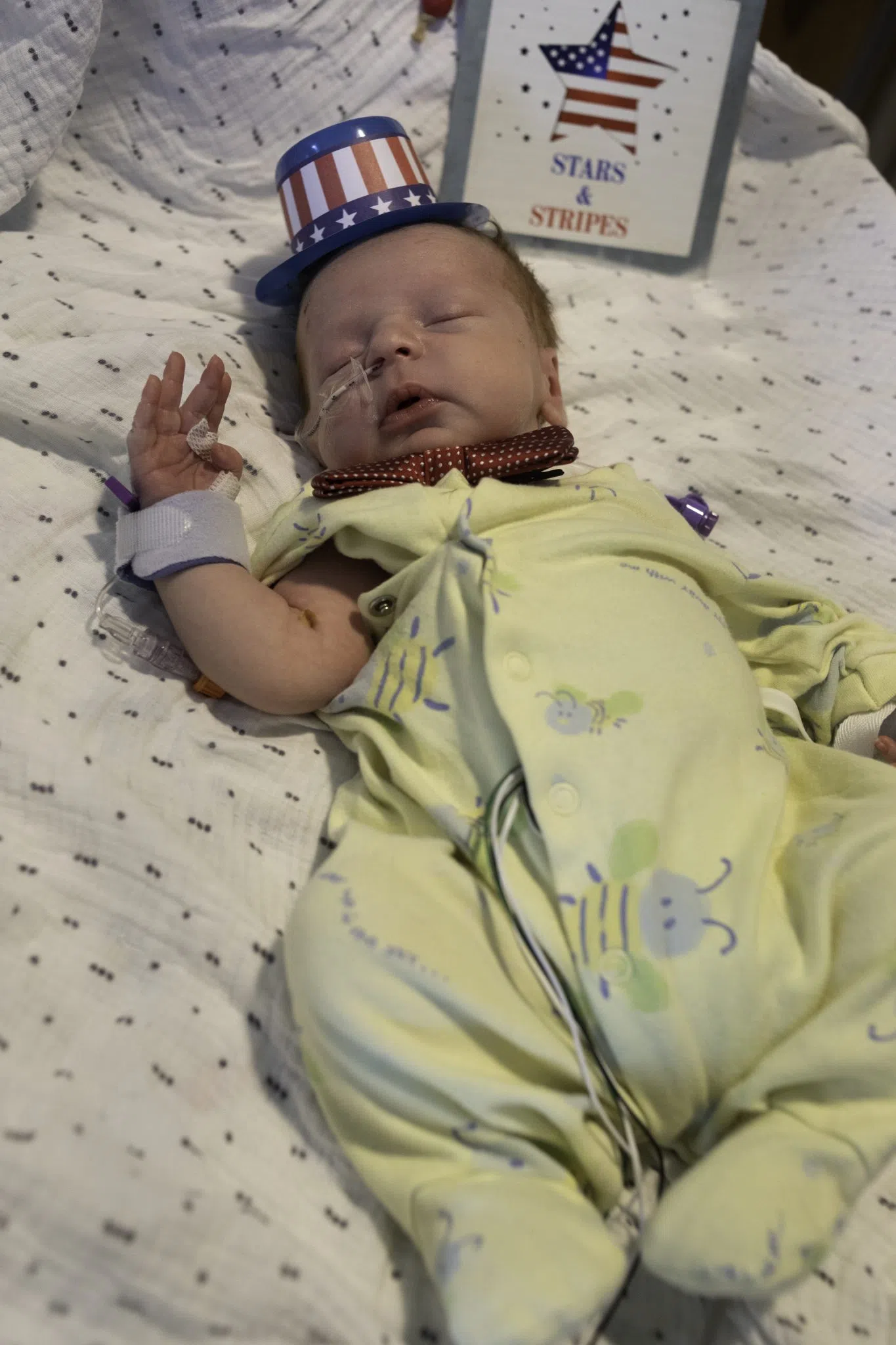 Green Bay NICU babies celebrate 4th of July | WHBY