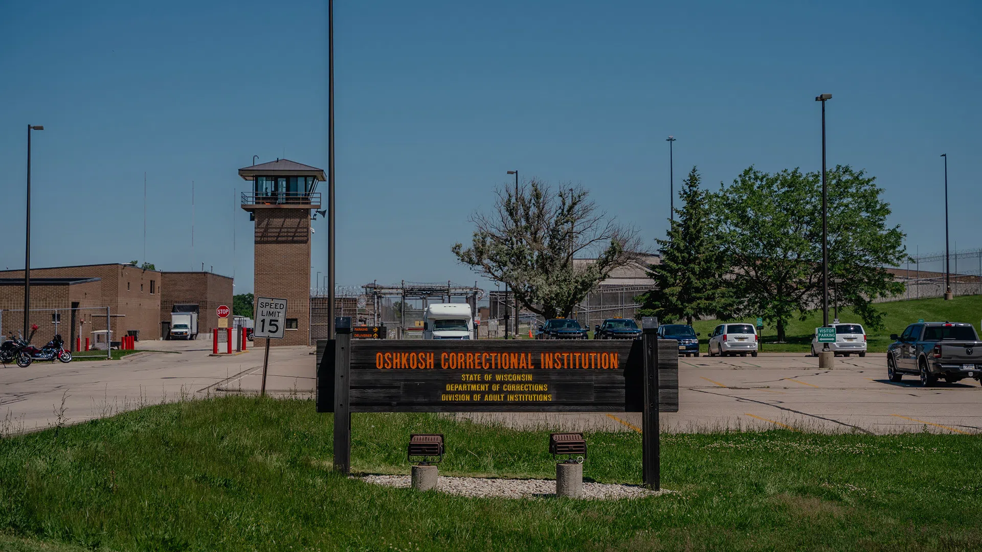 Inmate dies following fight at Oshkosh Correctional Institution | 105.7 ...