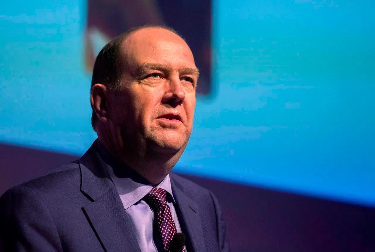 Rogers chairman fills in as CEO while awaiting arrival of Joe Natale ...