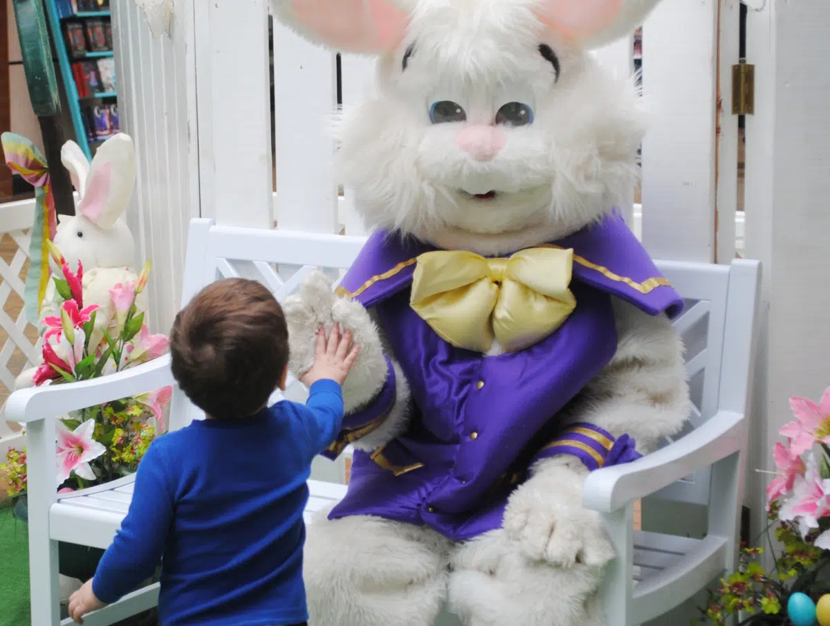 PHOTOS: The Easter Bunny visits Prince Albert and area | paNOW