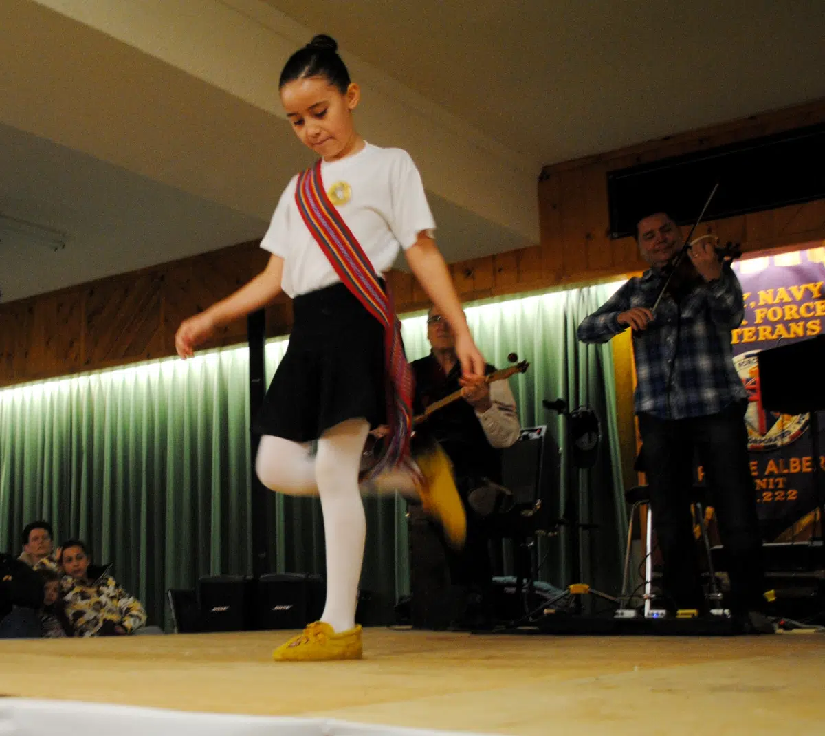 Competitors of all ages embrace jigging | paNOW