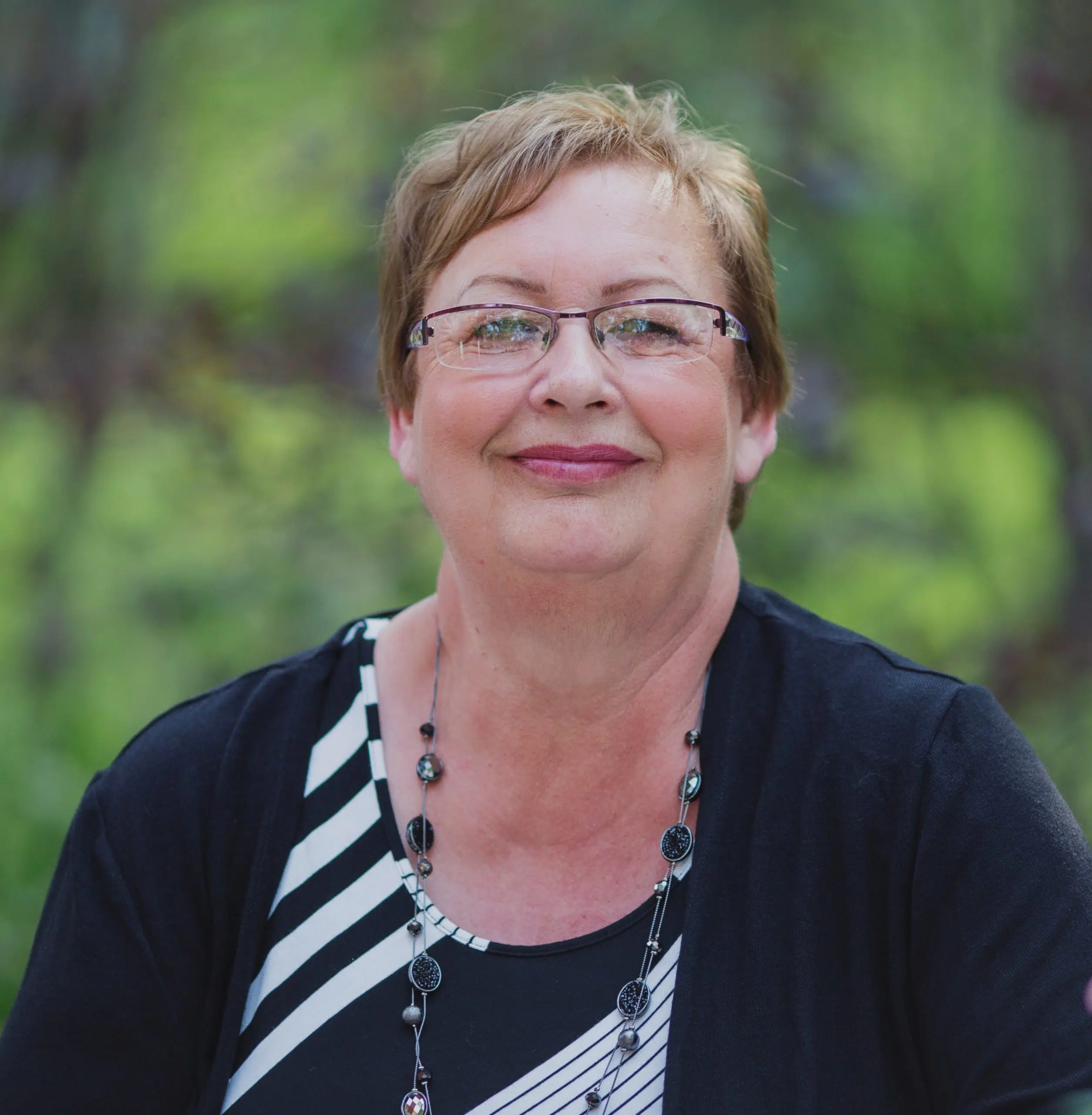 Mavis Anne Zinovich (Nee: Buchanan) | paNOW