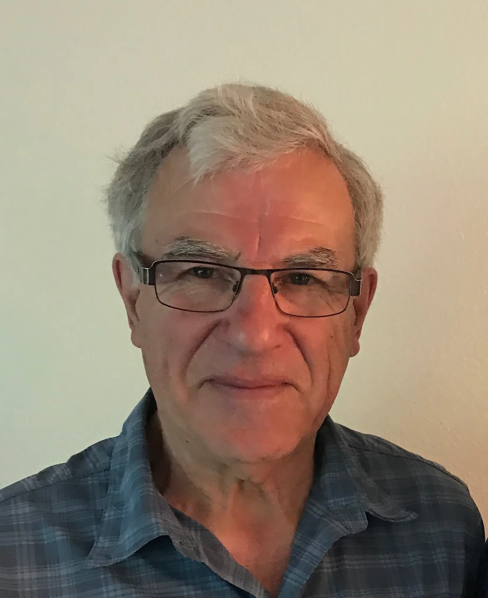 Laurence Smith | paNOW