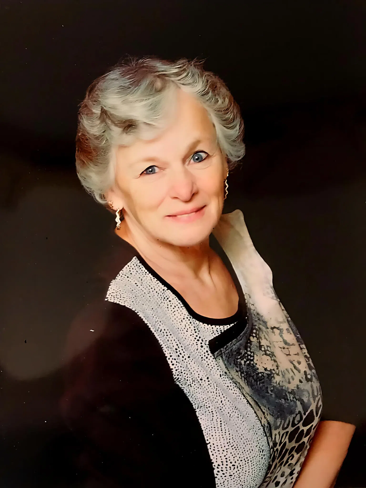 Sharon Rose Loney | paNOW