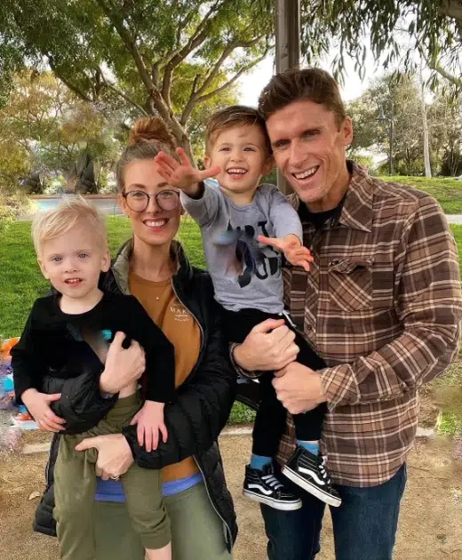 Brian & Jenavie Noggle: Checking on New Mamas | STAR 88.3