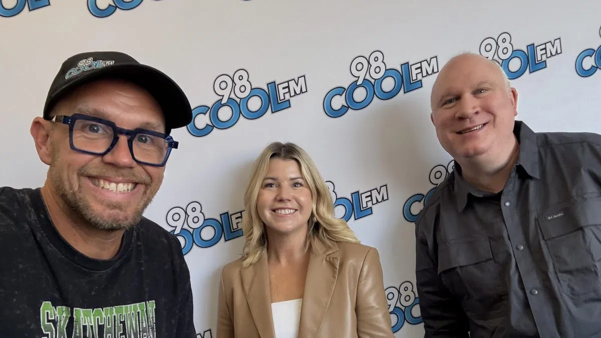 Singing with the Stars returns for a 3rd year! | 98COOL