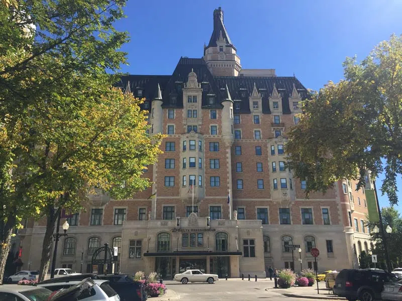 Over 70 British cars to line 21st street as part of Brits by the Bess ...