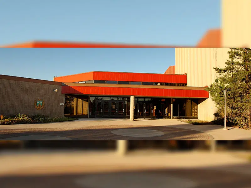 The Field House has Reopened | Country 600 CJWW