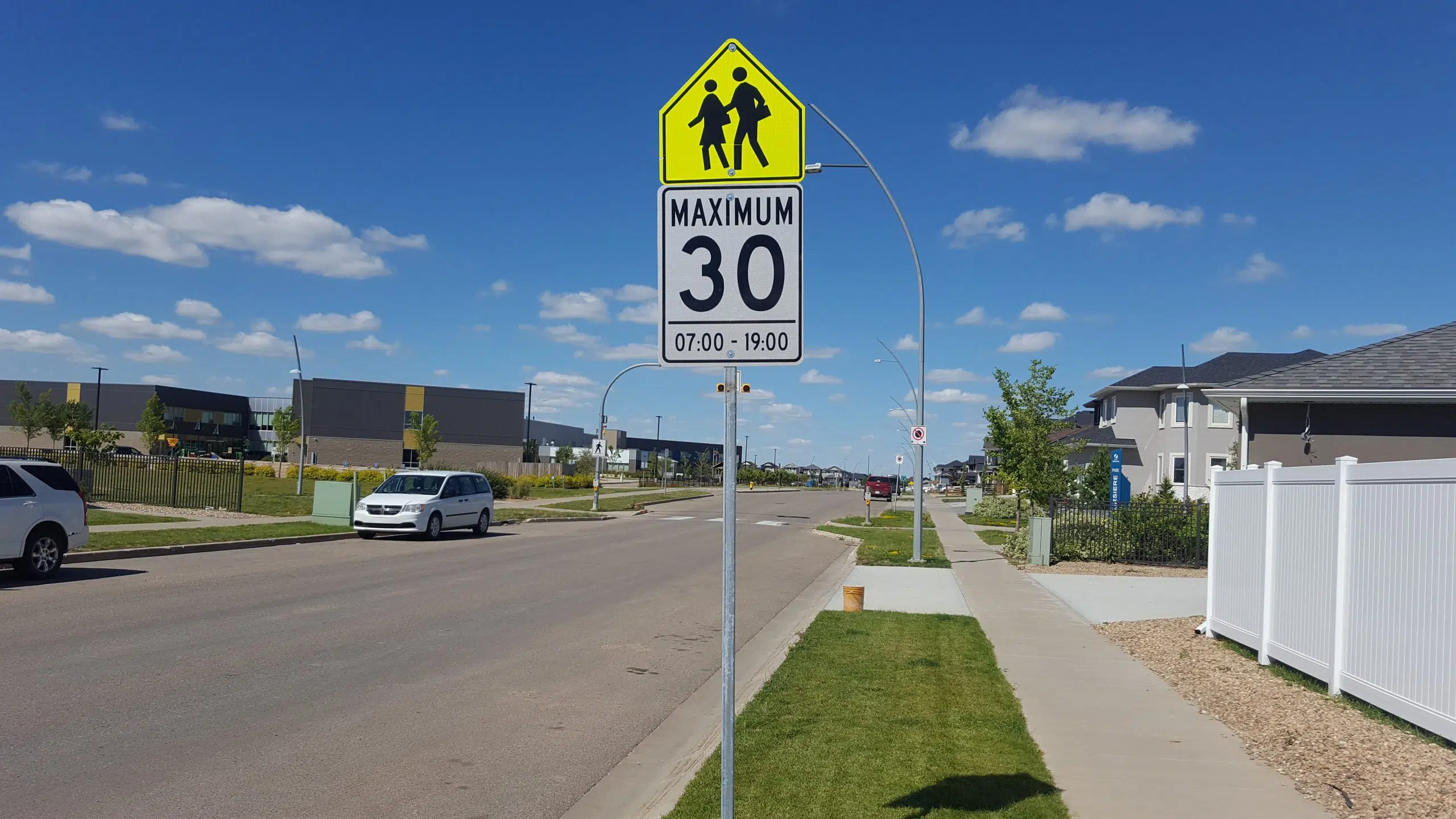 City of Saskatoon starts changing school zone signage | Country 600 CJWW