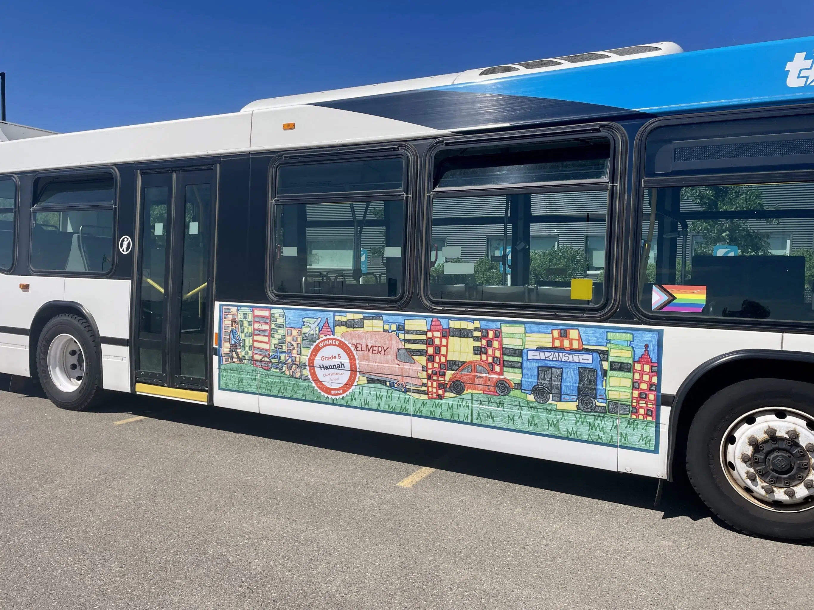 Student art displayed on city buses | Country 600 CJWW