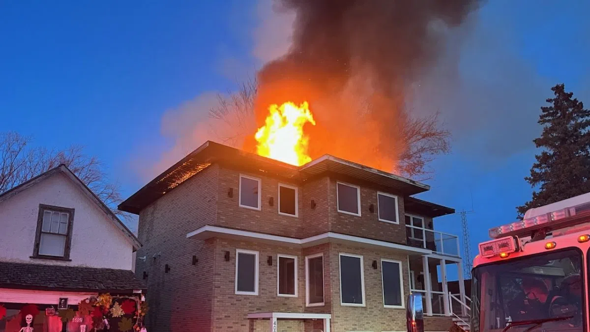 Three-story house fire in Saskatoon’s Caswell Hill neighborhood | 98COOL