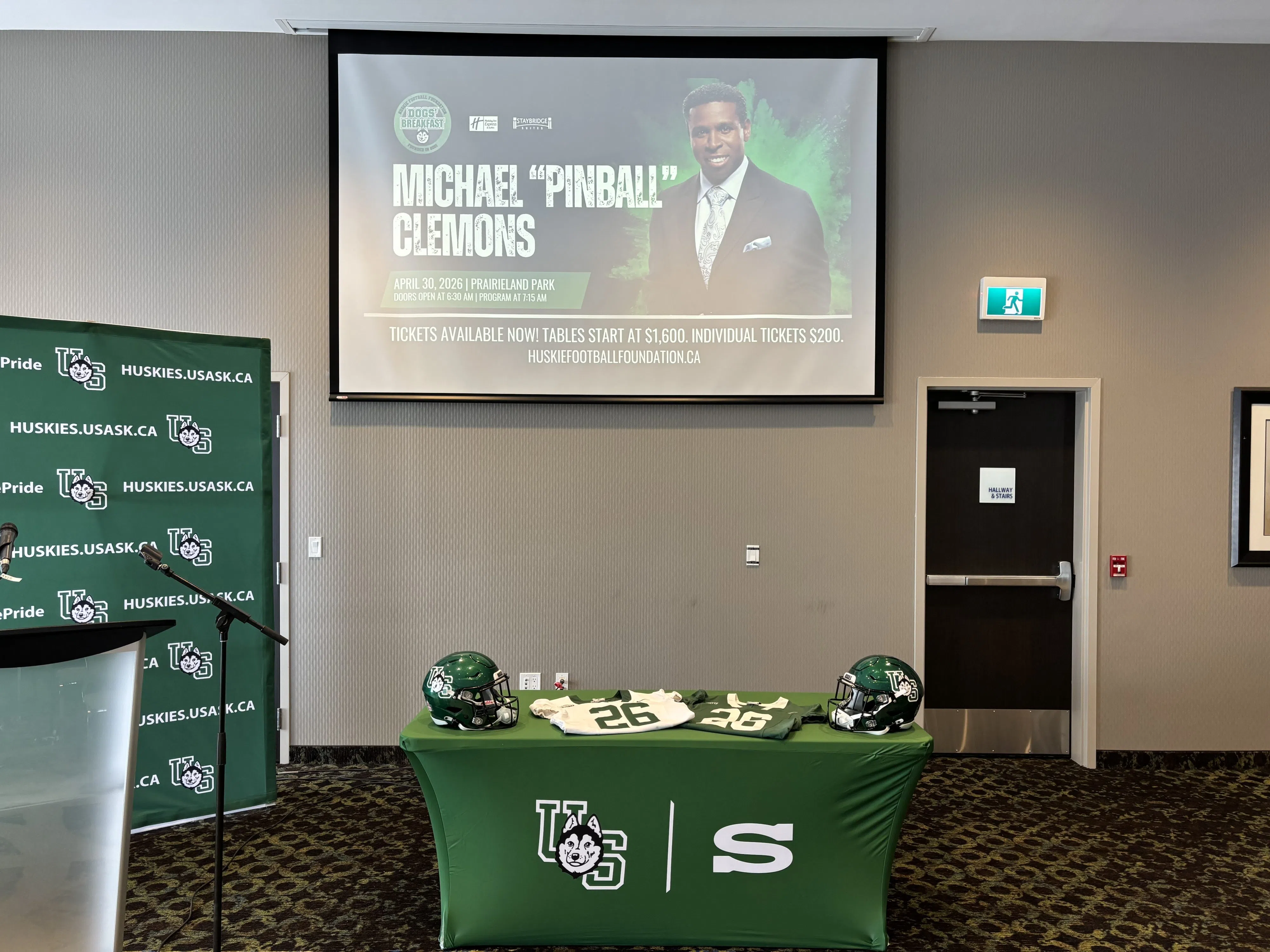 Michael “Pinball” Clemons announced as Dogs’ Breakfast guest speaker ...