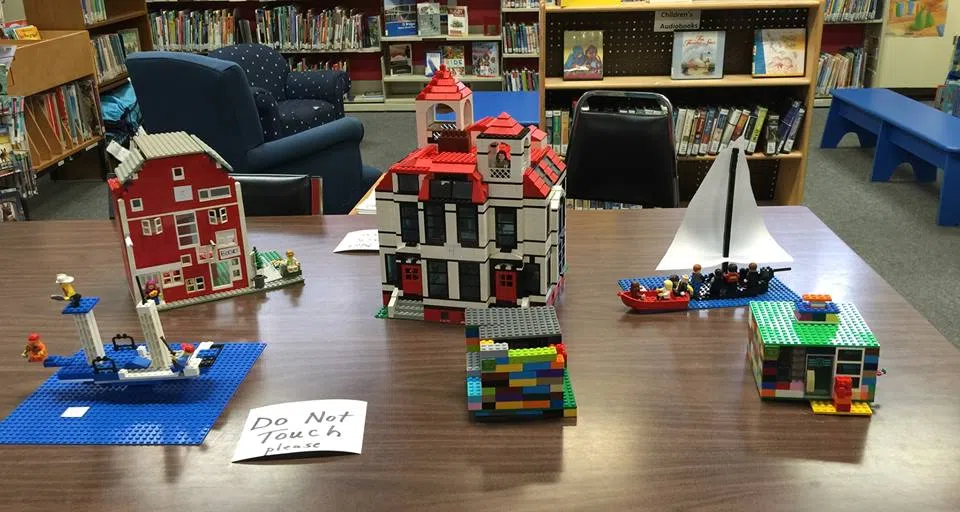 Everyone Wins In The Library Lego Challenge | CKBW