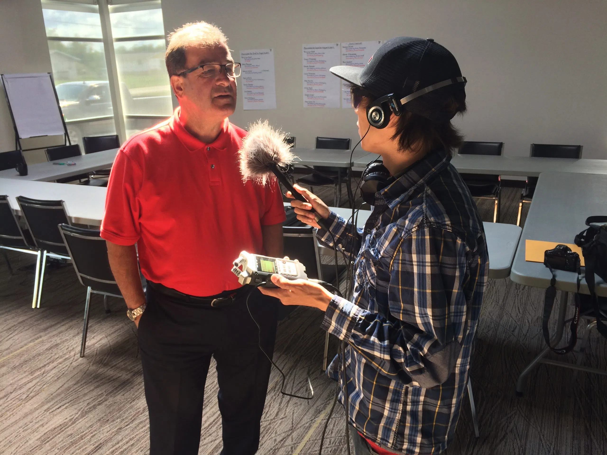 Bob Nault Promoting Canada Summer Jobs Program | CKDR