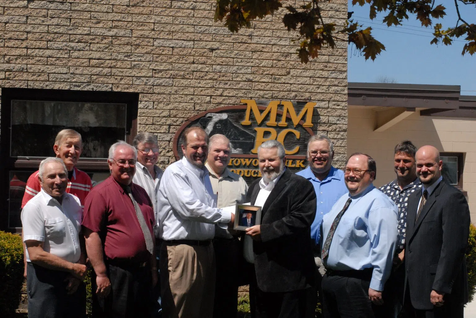 Former WCUB Farm Director Bill Walters – A Gift that Keeps On Giving ...