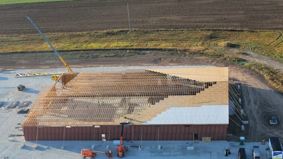 Braun Building Center New Truss Building Nearing Completion | Seehafer News