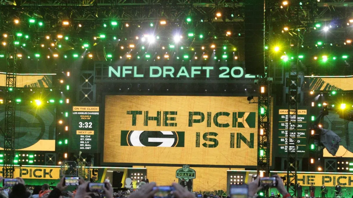 Packer Icons Announce Green Bay Packers’ Third Pick in the NFL Draft ...