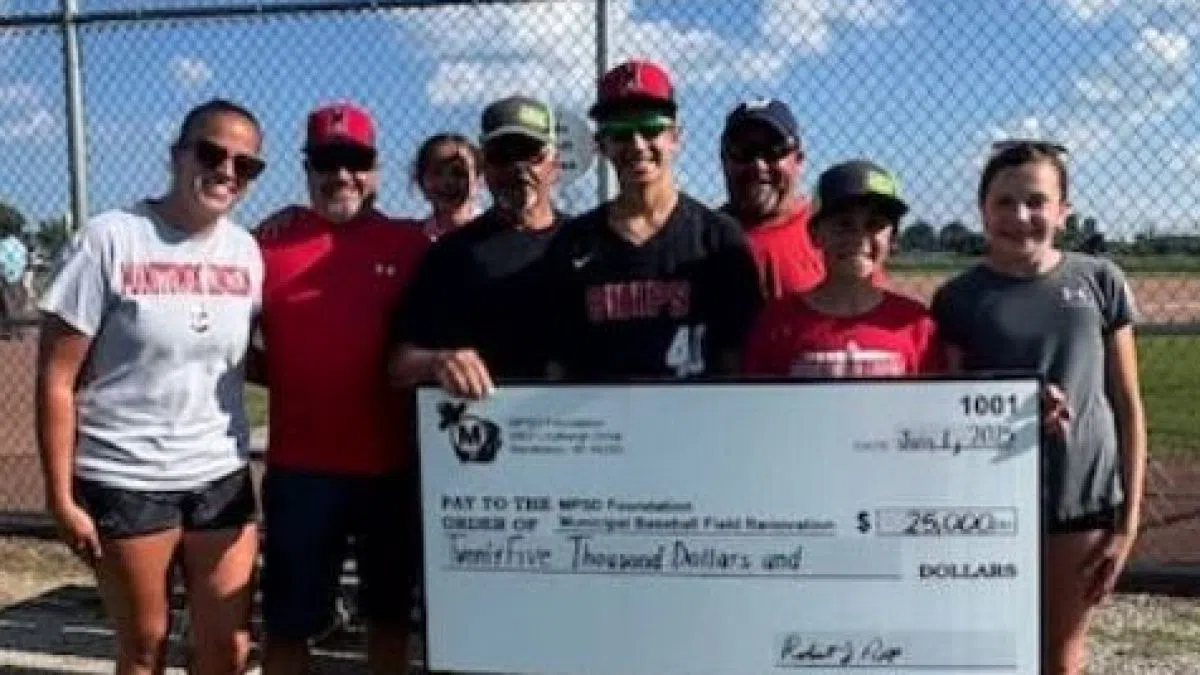 Major Donation Given to Bruce Steinbecker Field | Seehafer News