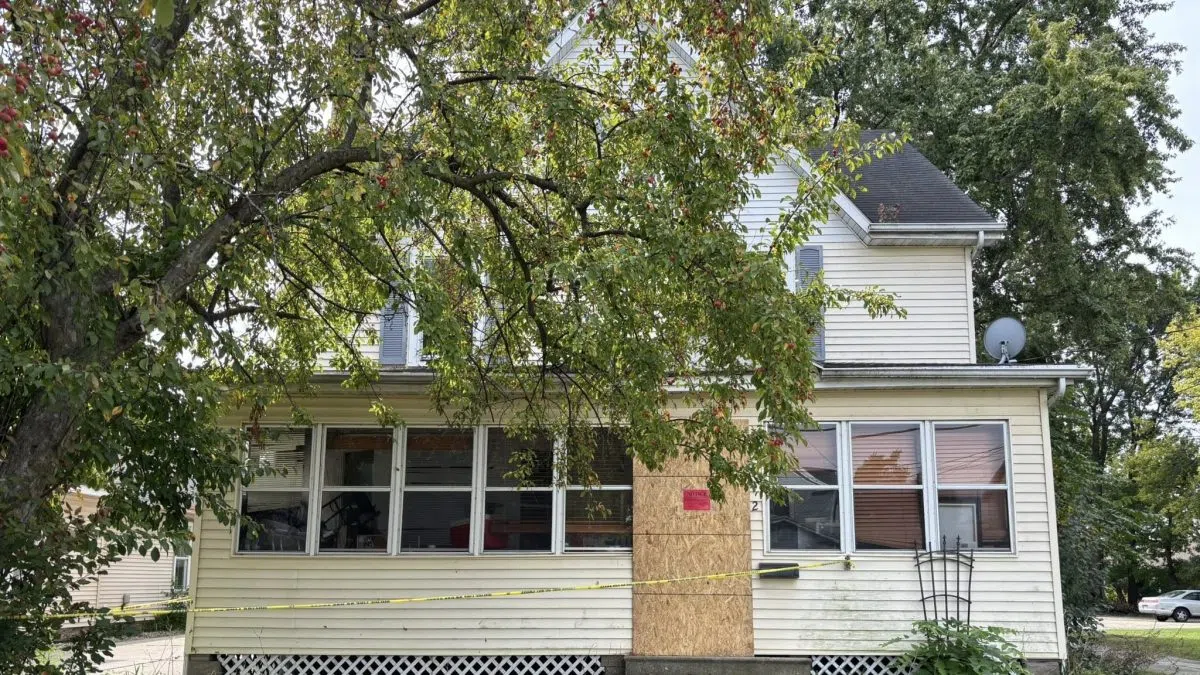 Neenah Police Board Up Home Due to Ongoing Drug-Related Activity ...