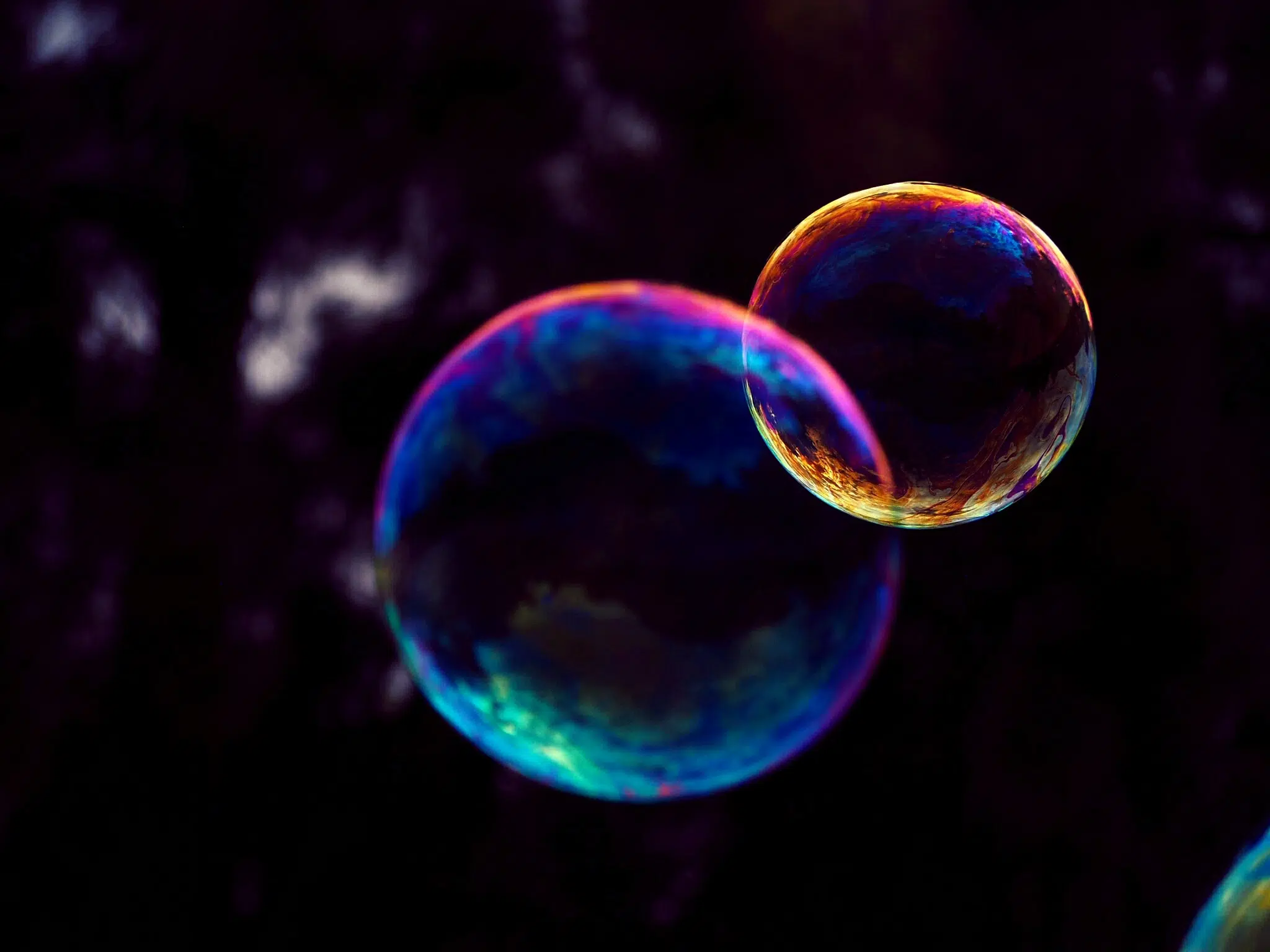 Scientists Have Created Bubbles That Take Over A Year To Pop | Mix 97