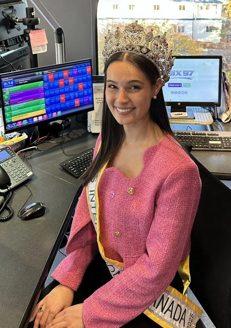 Miss International Canada Rachel Murgel makes a surprise appearance in ...