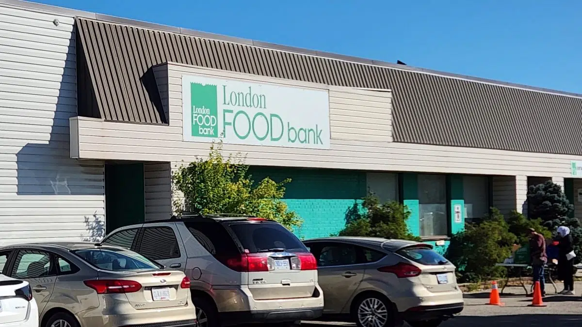 Students are going to London’s Food Bank | 106.9 The X