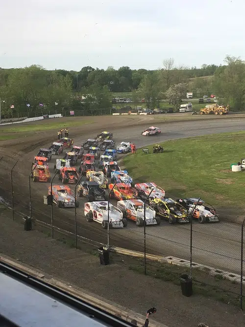 Ontario race track promoters making plans to get Back to the Track ...