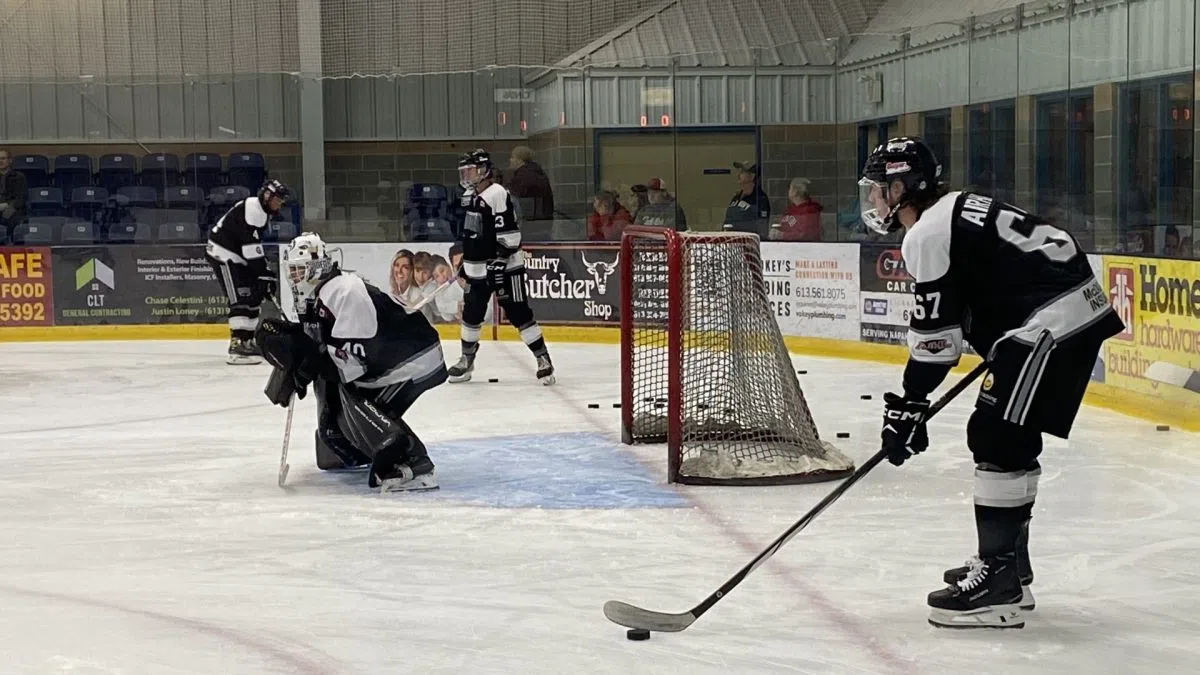 Raiders shutout Panthers 1-0 to close 2025 schedule | Napanee Today
