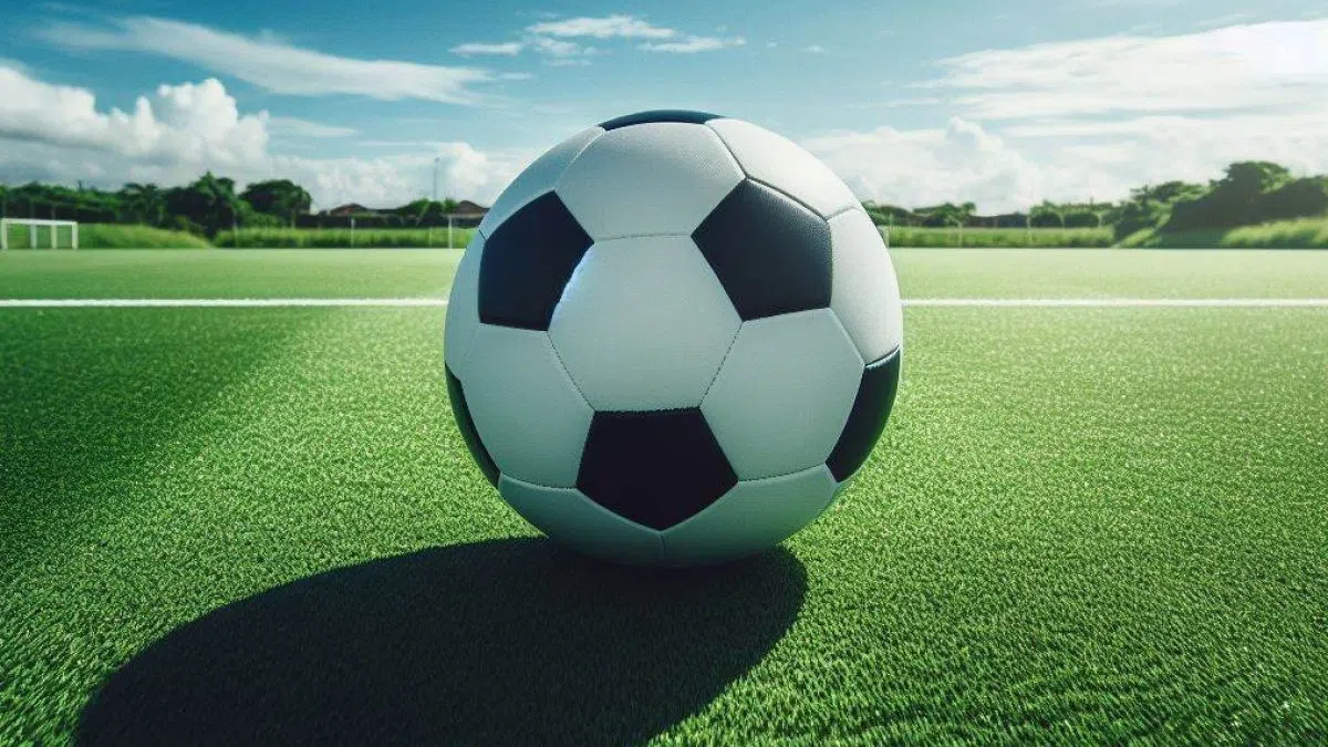 Sports snapshot: Busy weekend for Chiefs, soccer season begins, Petes ...