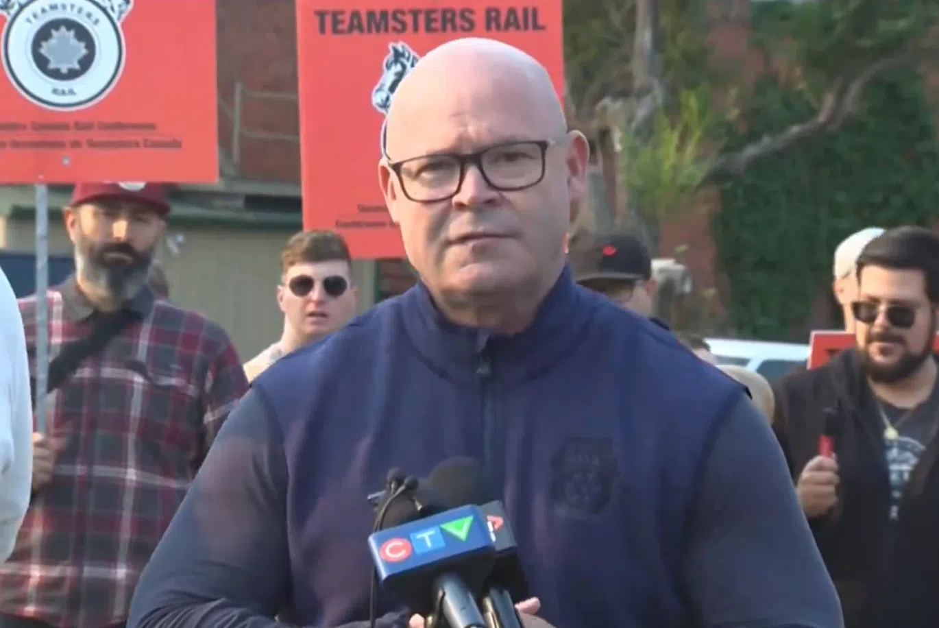 Canadian rail workers ordered back to work amid ongoing dispute: Teamsters Rail Union plans ...