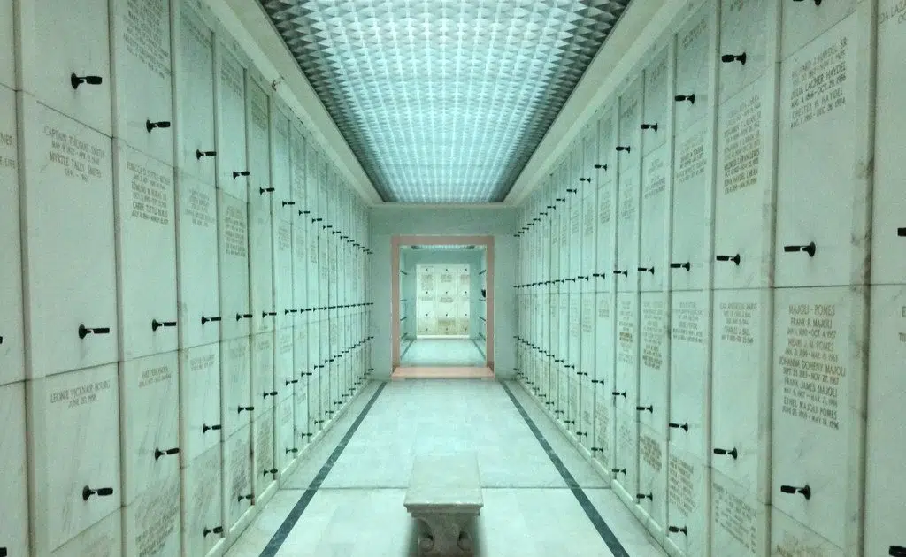 Follow A Cemetery Night Security Guard Around (VIDEO) | 102.9 The Buzz