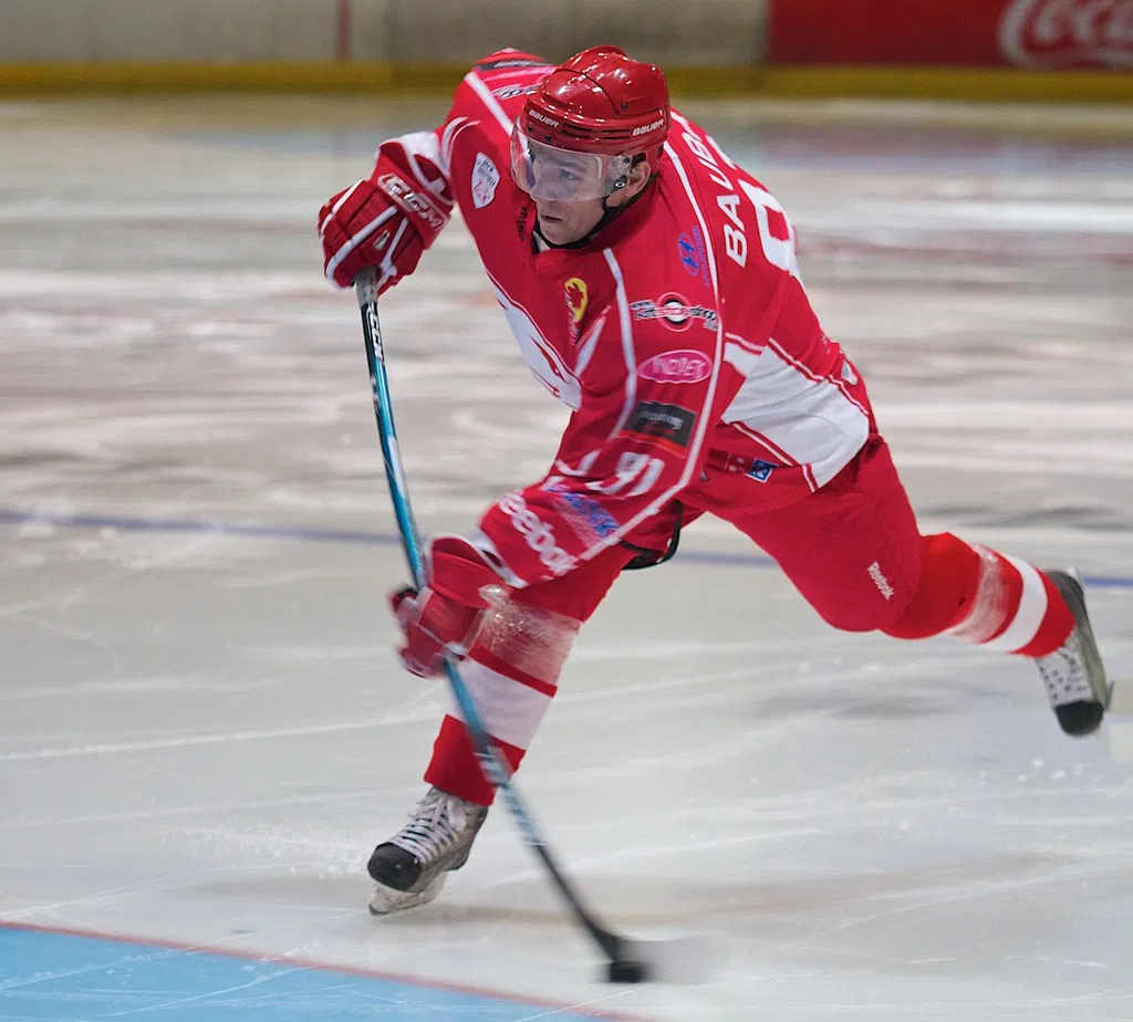 Large Police Presence at New Tec Rec Centre | FM92 South Simcoe Today