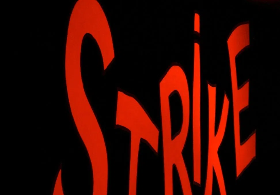 Picket Lines Up on Military Bases in Ontario and Quebec | FM92 South ...