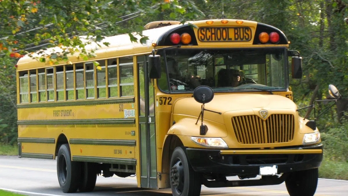 School Bus Safety Program for New Riders | FM92 South Simcoe Today