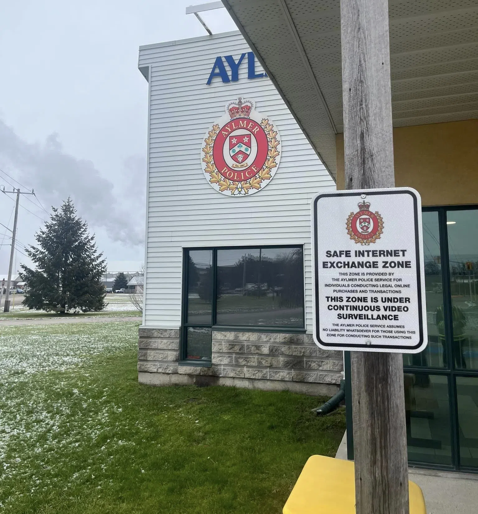 Aylmer Police launch Safe Internet Exchange Zone | 94.1 St.ThomasToday.ca