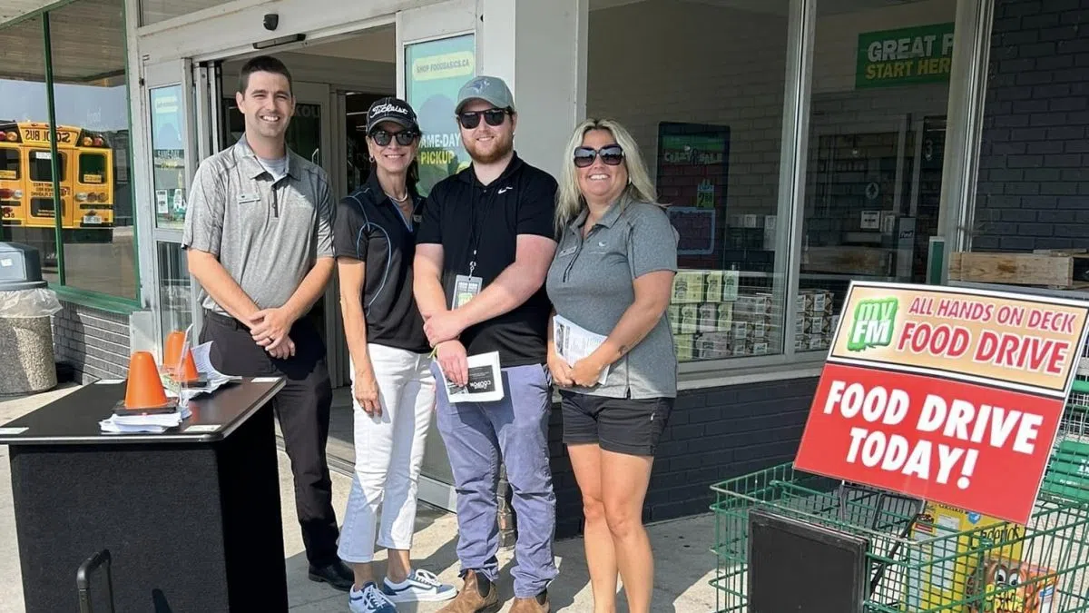 COMMUNITY SPOTLIGHT – Food Drive huge success | 105.7 Strathroy Today