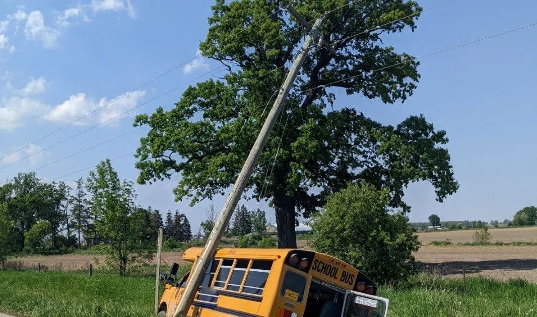 School Bus carrying students goes into the ditch | FM101 Orangeville Today