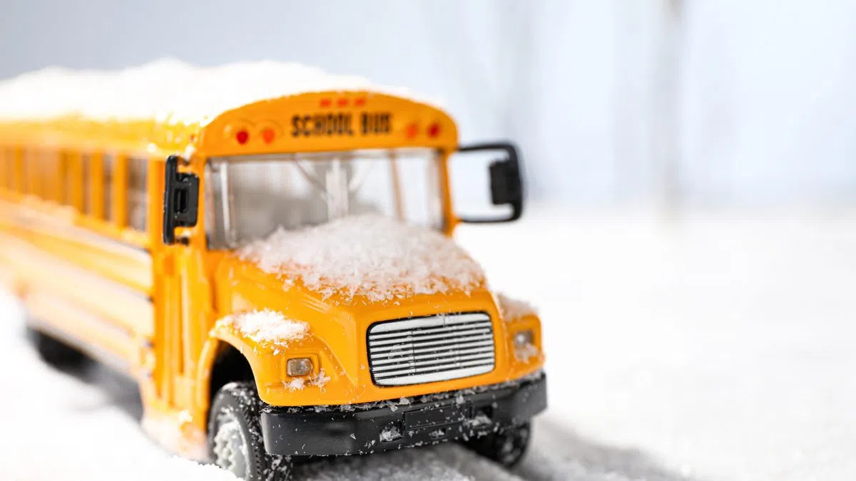 School buses cancelled in Orangeville | FM92 South Simcoe Today